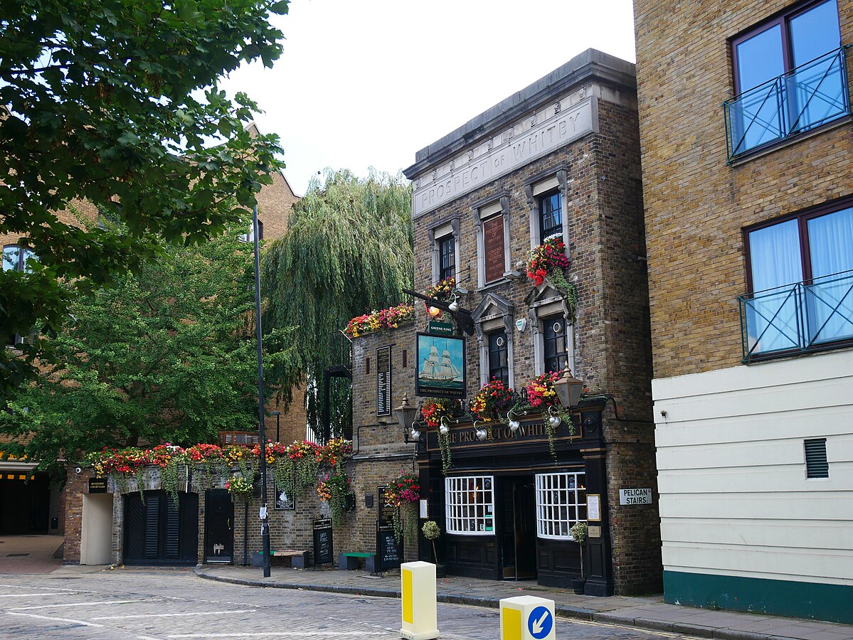 A Portrait of Old Wapping – russellcroft.net